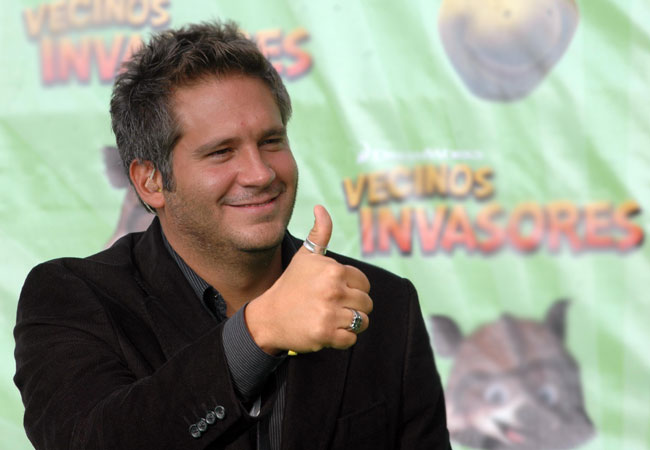 Actor protege su Twitter tras generar polémica por llamar “nacos” a ...