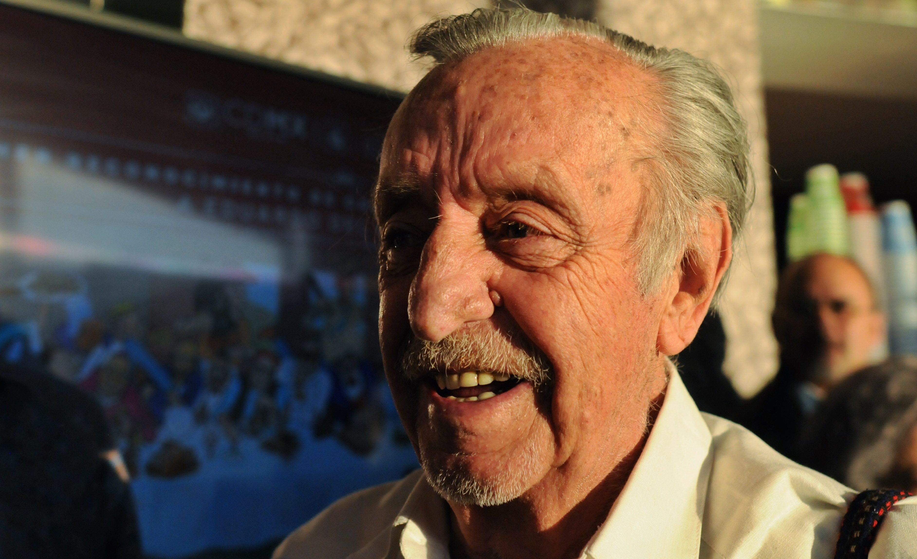 Libros y anécdotas para recordar a Eduardo del Río, Rius, el bandido de ...