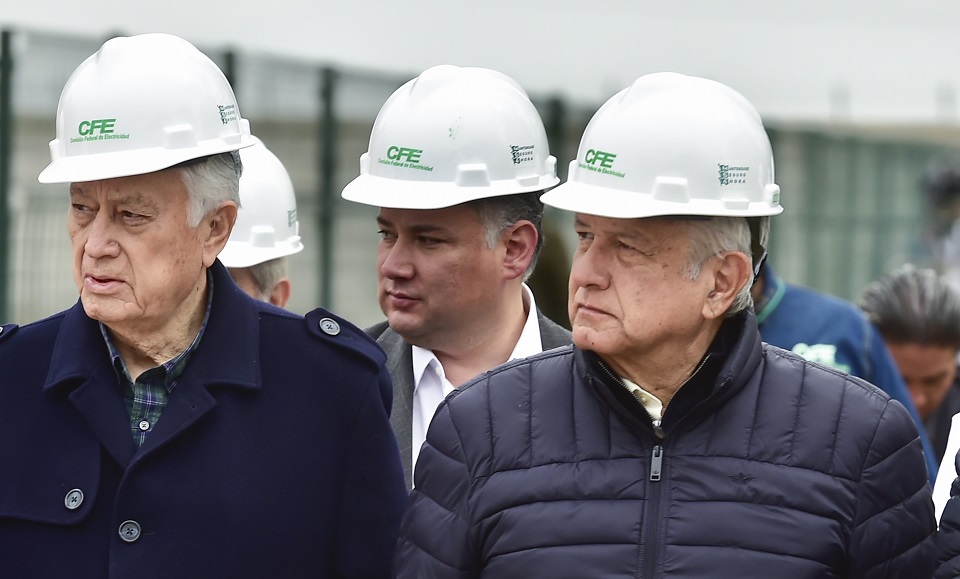 Se protegerá a CFE como empresa estratégica, sin que sea un monopolio: AMLO