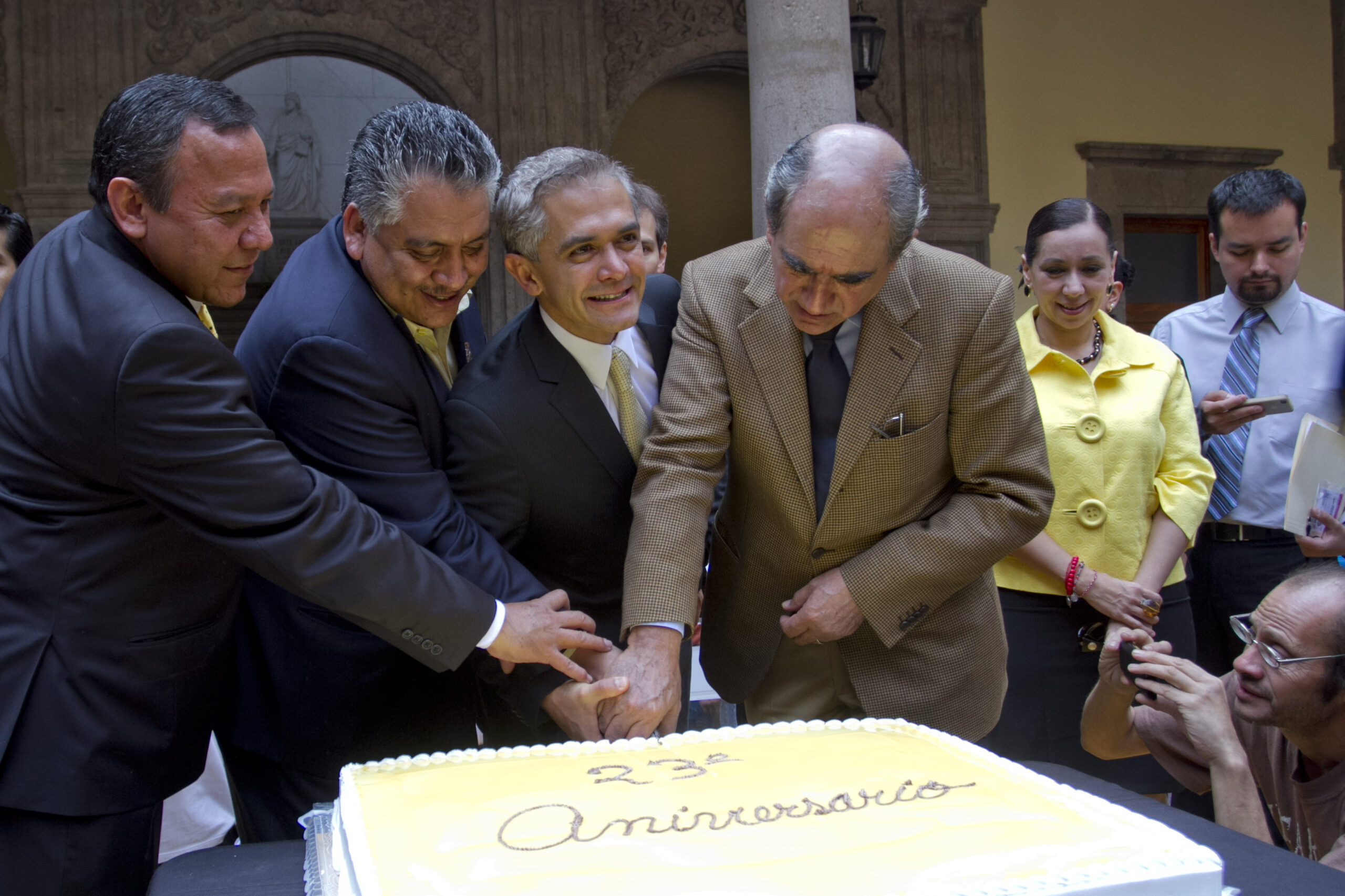 Celebra el PRD 23 años de su fundación