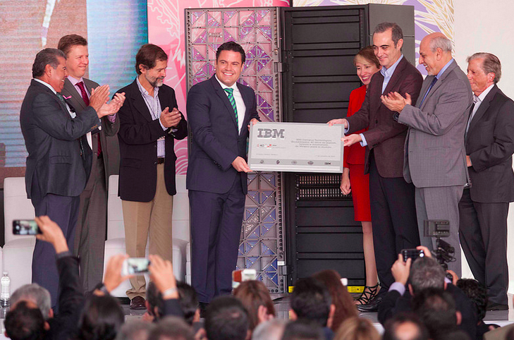 Jalisco festeja los 40 años de la llegada de IBM a esa entidad