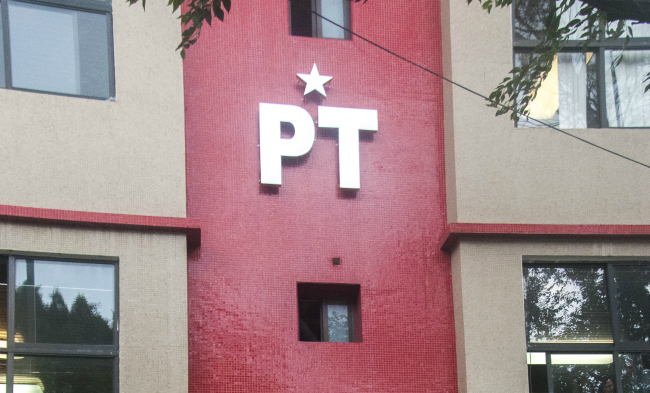 Oficialmente el PT recobra su registro como partido político