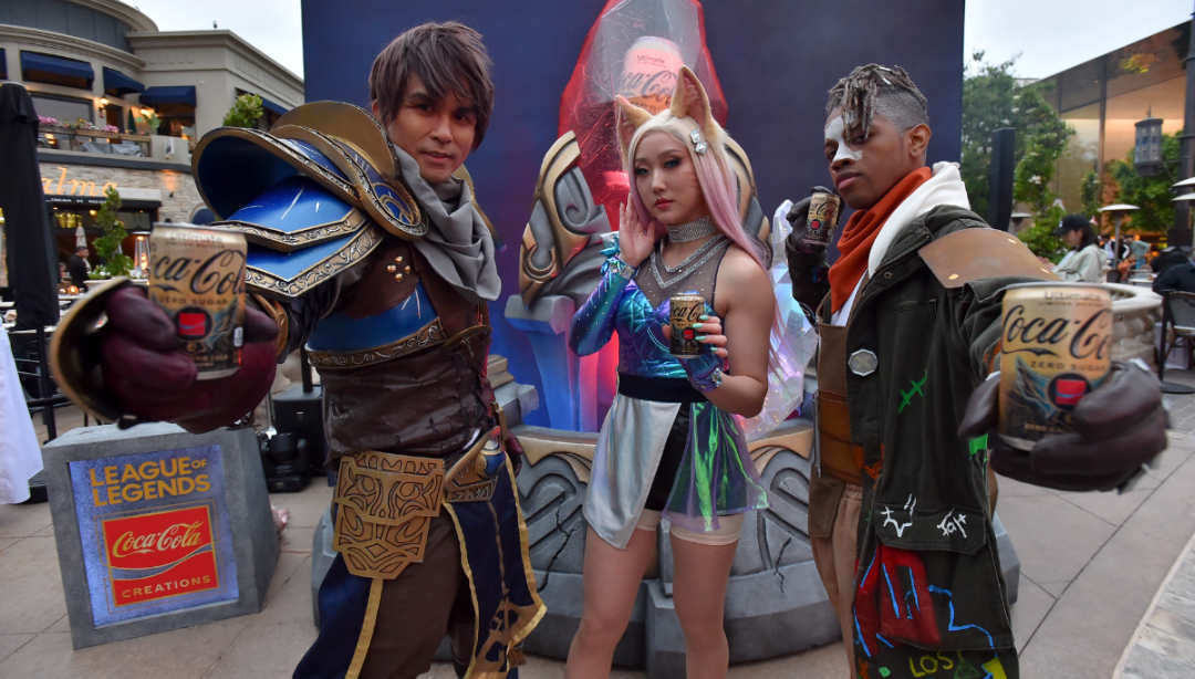 Con que a esto sabe el ‘frutamiel’: Coca Cola y Riot Games lanzan ...