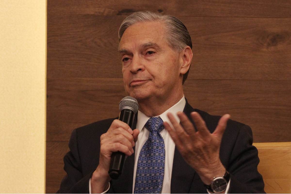 Luis Ernesto Derbez se reintegra como rector de la UDLAP a dos años de ...