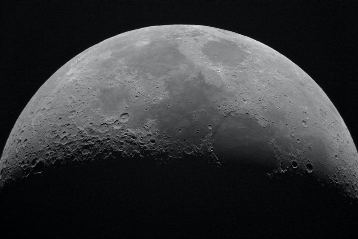 La Luna sería 40 millones de años más vieja de lo que se pensaba