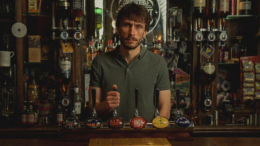 La historia real detrás de ‘Bebé reno’, la exitosa serie sobre acoso