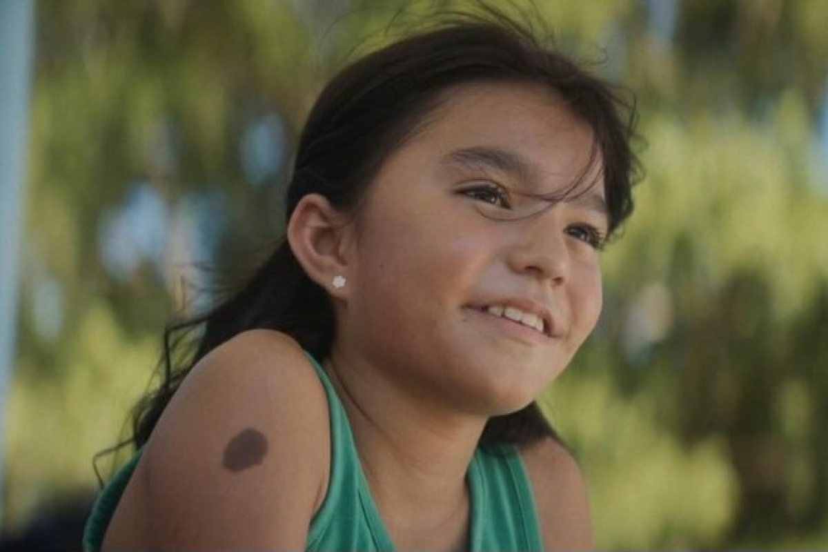 Actriz, cantante y buena estudiante: conoce a Lisa Rivas, la joven ...